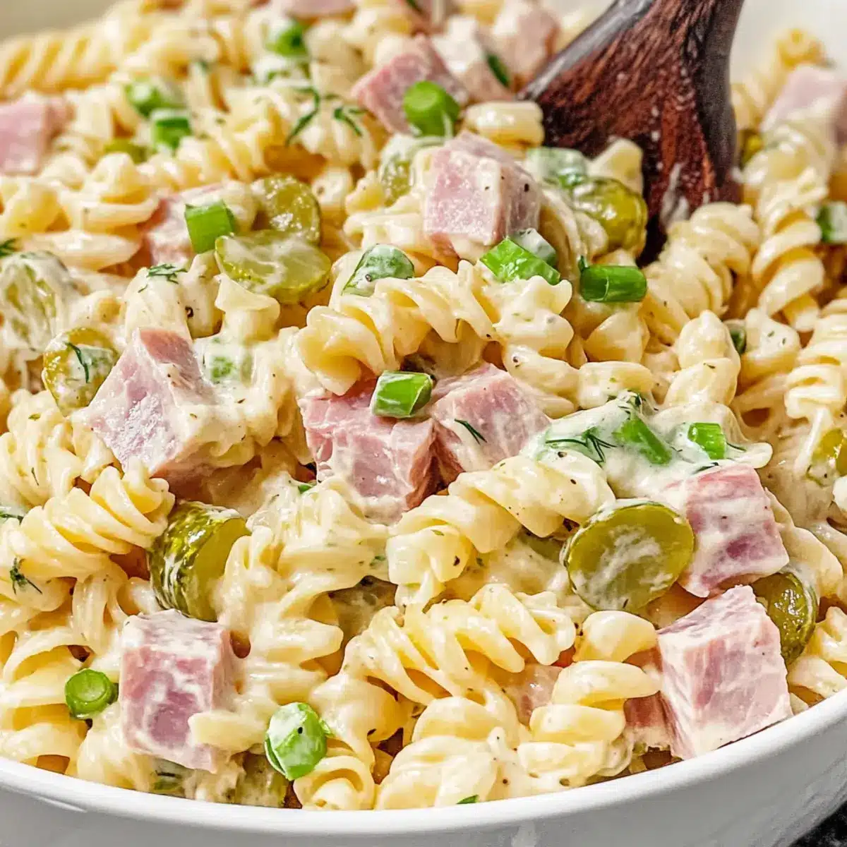 Delicious Ham & Pickle Pasta Salad: A Family Favorite Delight – ALFREDO ...