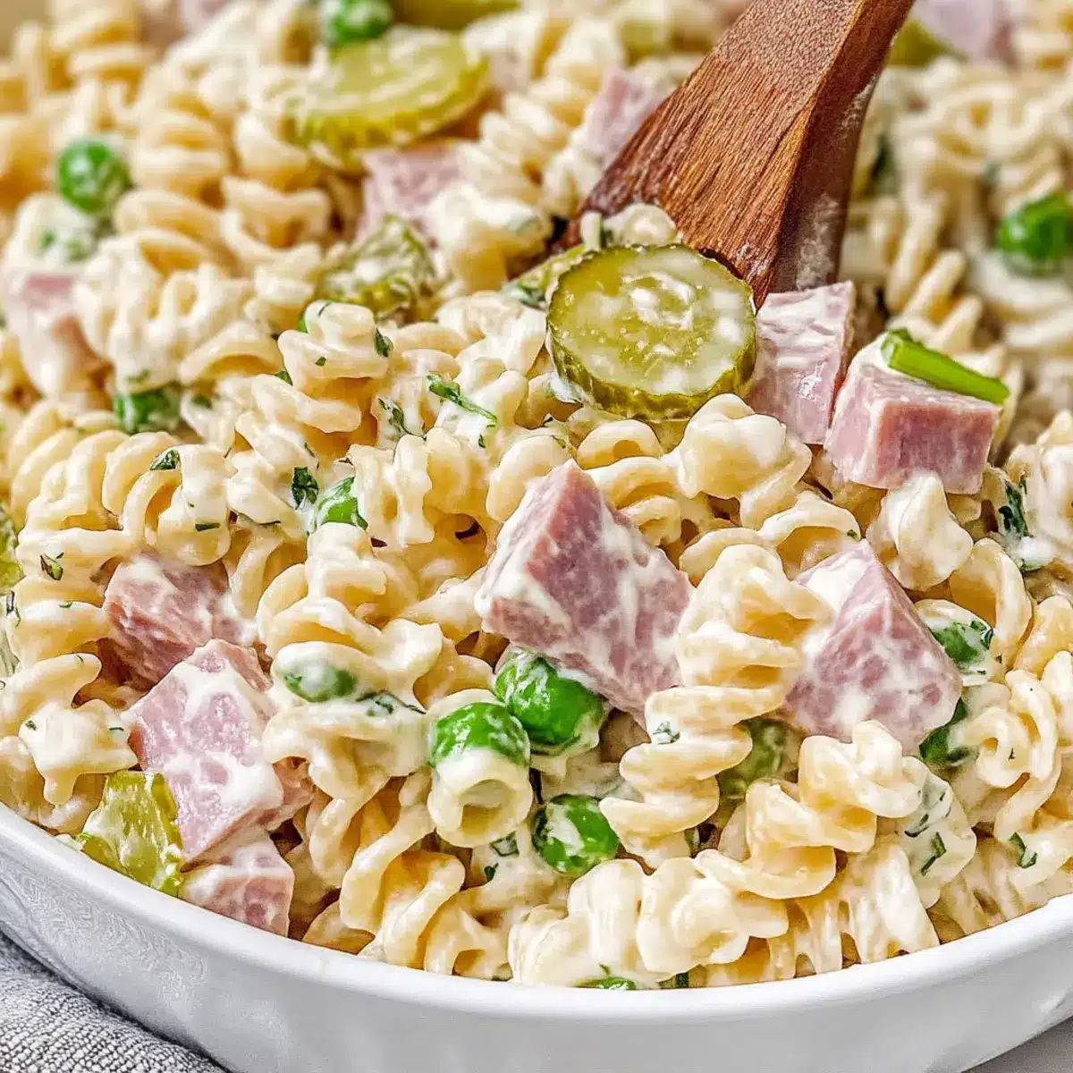 Delicious Ham & Pickle Pasta Salad: A Family Favorite Delight – ALFREDO ...